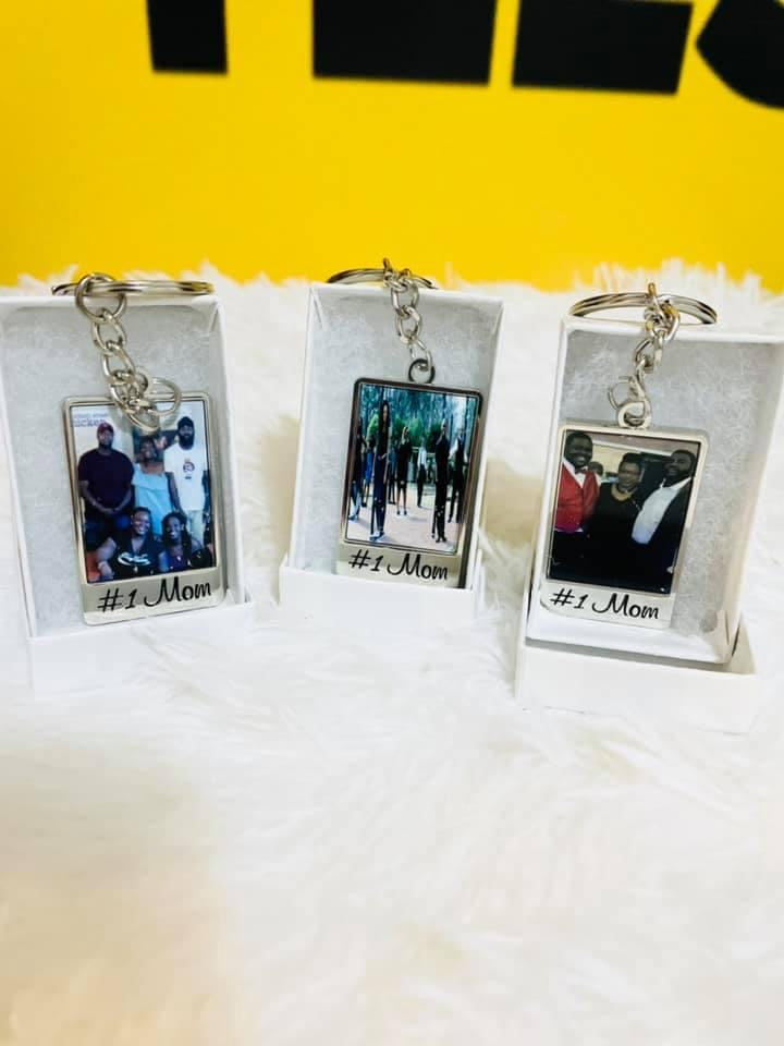 #1 Mom Square Keychains — Blessed to Create Sublimation Blanks